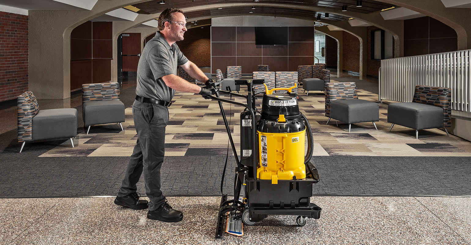 How the AutoVac Stretch™ Works | American School & University