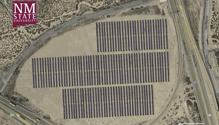 Solar array under construction at New Mexico State University ...